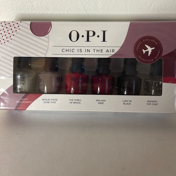 OPI | Makeup | 3 Off New Opi Chic Is In The Air Set | Poshmark